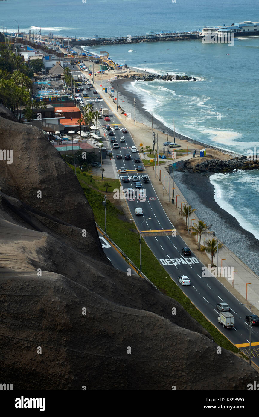 Pacific Ocean, beach, road and cliffs, Miraflores waterfront, Lima ...
