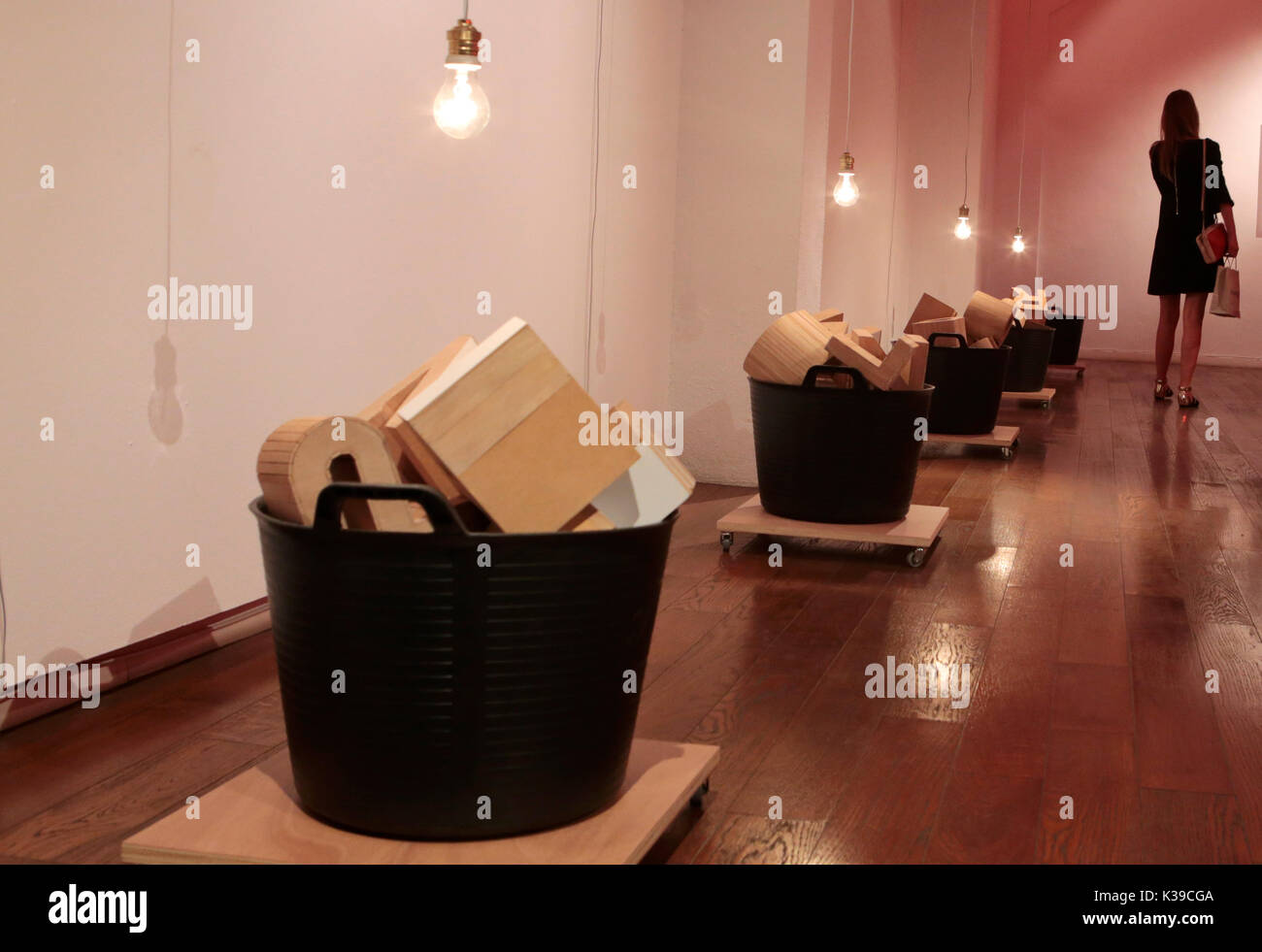 Opening exhibit hi-res stock photography and images - Alamy