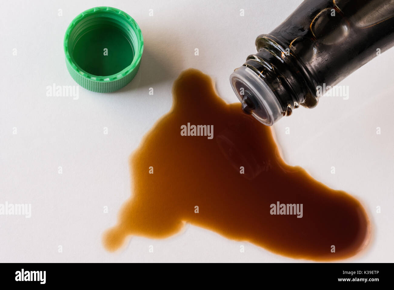Soy sauce spill hi-res stock photography and images - Alamy