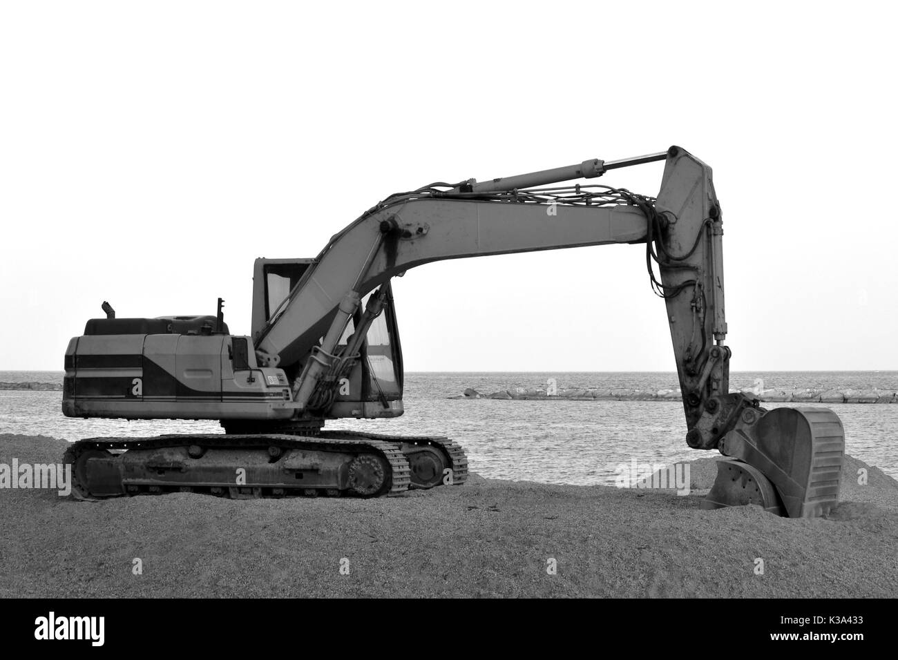 Excavator Black and White Stock Photos & Images - Alamy