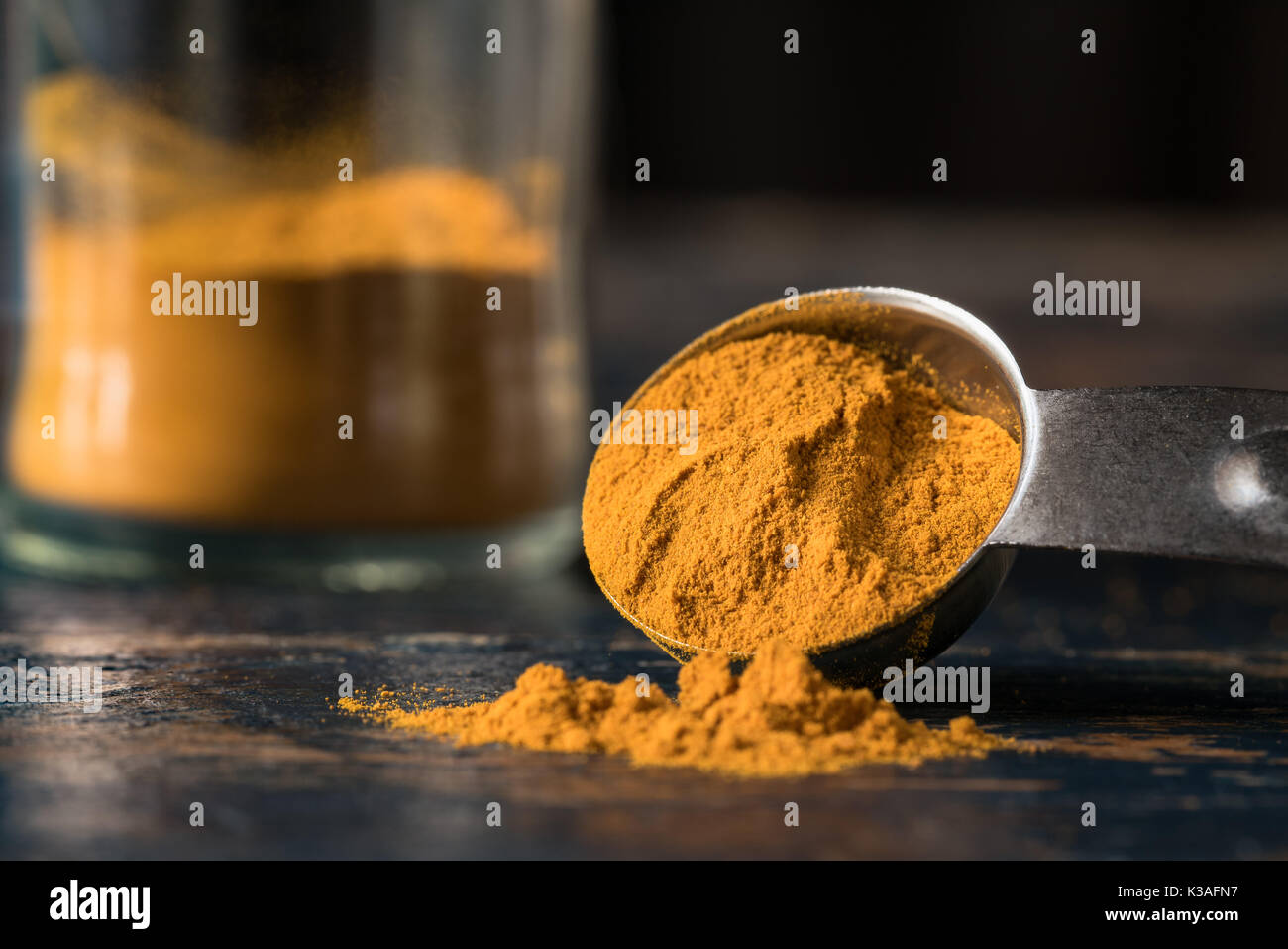 Ground turmeric root hi-res stock photography and images - Alamy