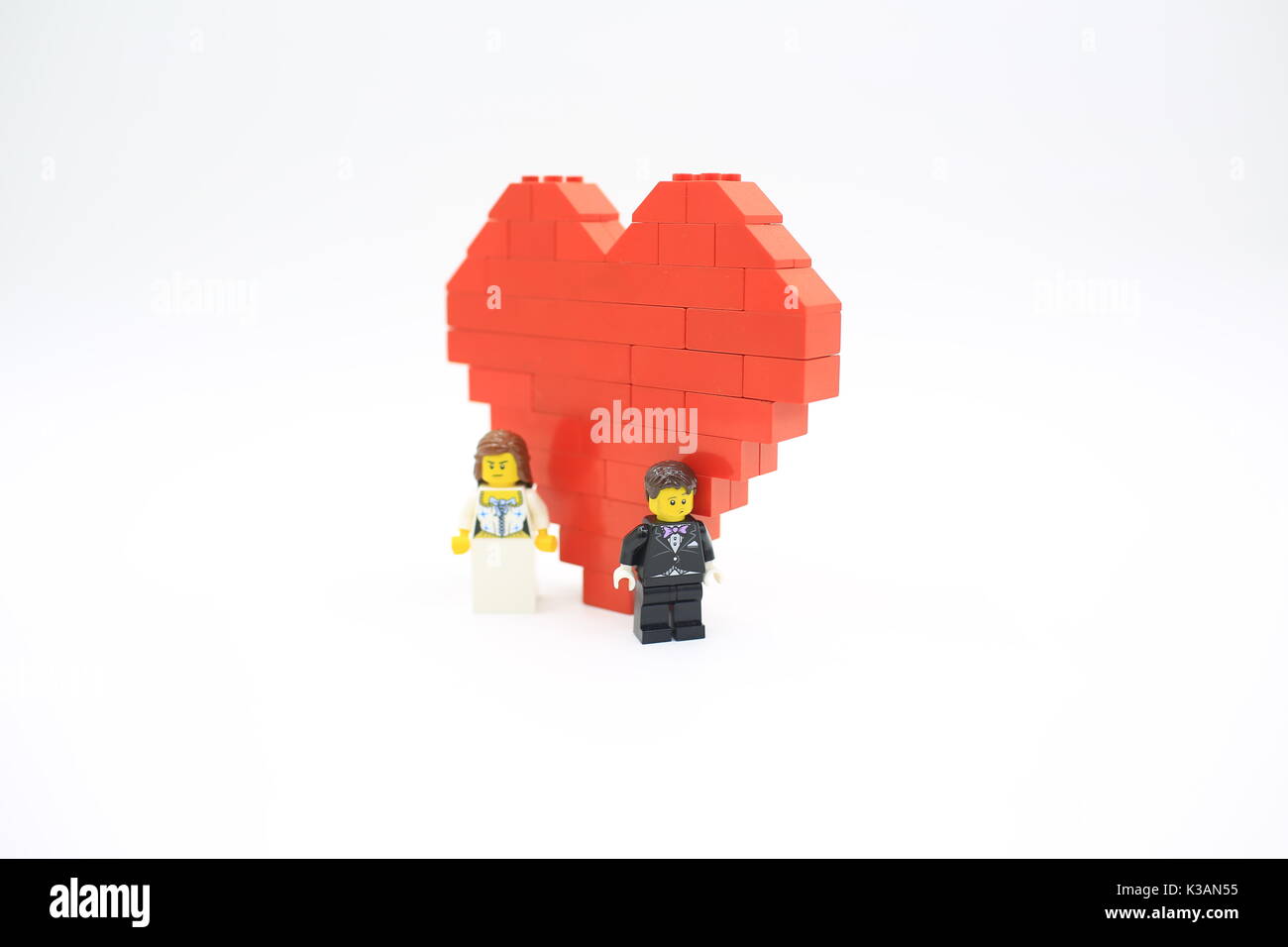 Lego married couple hi-res stock photography and images - Alamy
