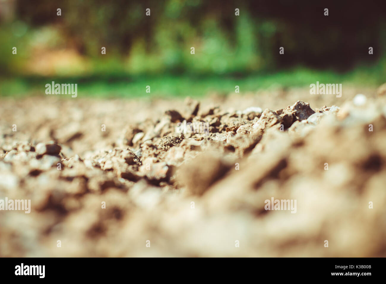 Dirt road with a circle round hi-res stock photography and images - Alamy