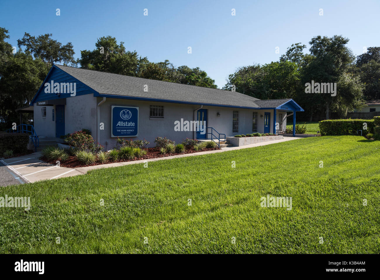 Allstate Office High Resolution Stock Photography and Images - Alamy