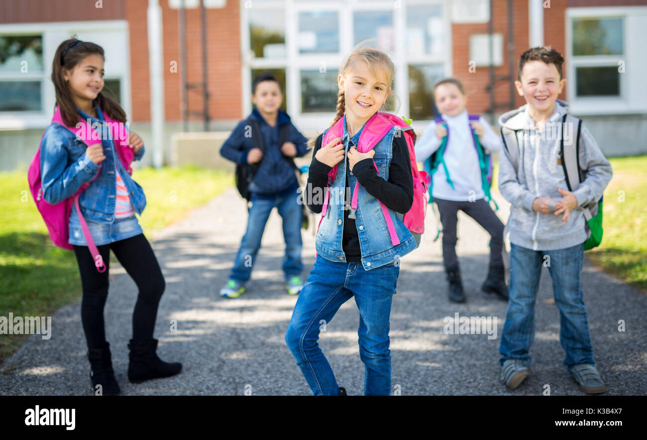 students outside school standing together Stock Photo - Alamy