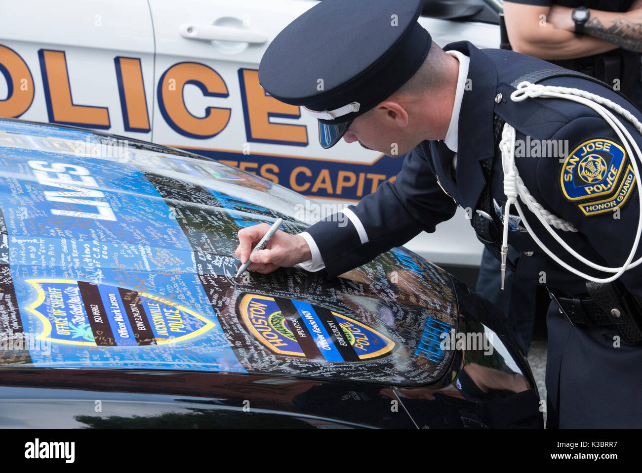 National Police Memorial, Blue Lives Matter, Patriots, First Responders ...