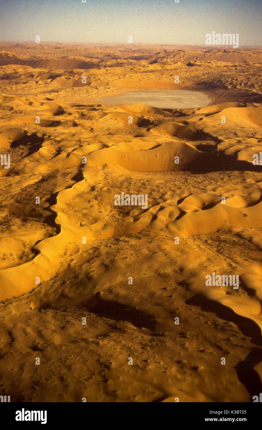Aerial rub al khali hi-res stock photography and images - Alamy