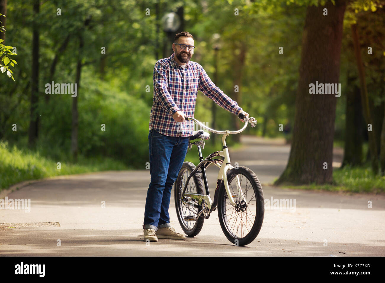 Happy trendy hi-res stock photography and images - Alamy