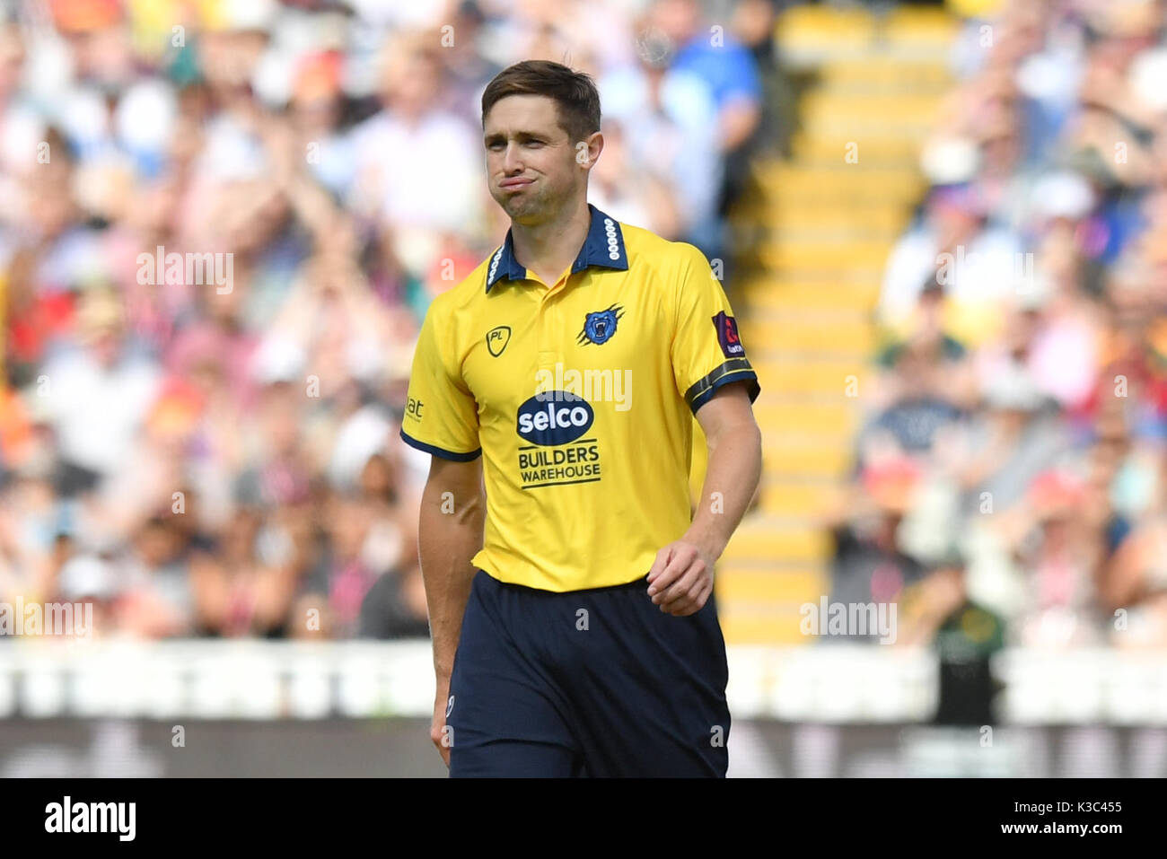 Chris read cricket wicket hi-res stock photography and images - Alamy