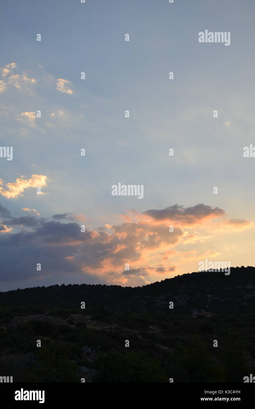 Lake ,Trees, Sun down, Light beam Stock Photo - Alamy