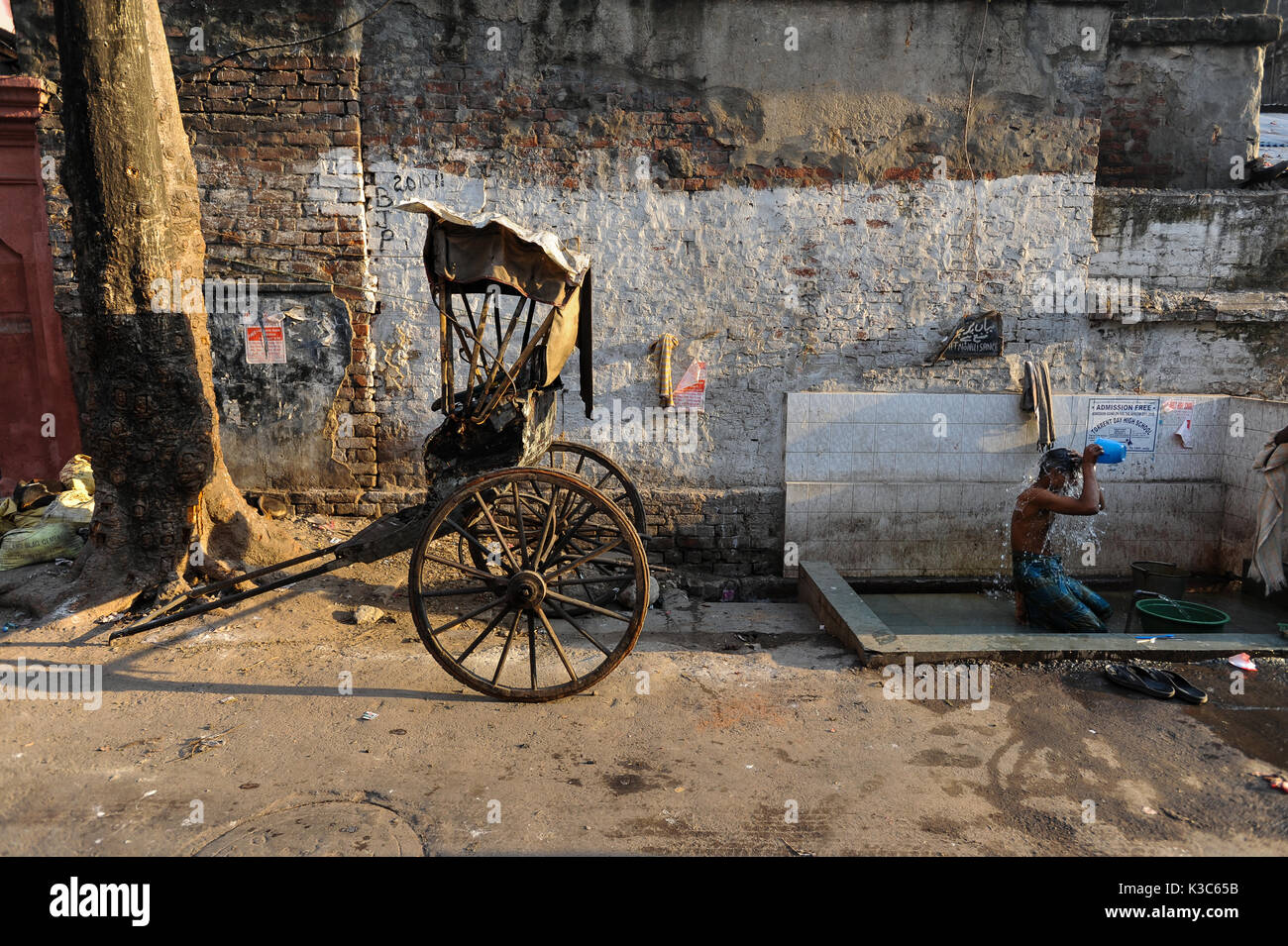 Hand pulled rickshaw calcutta street scene calcutta india hi-res stock ...