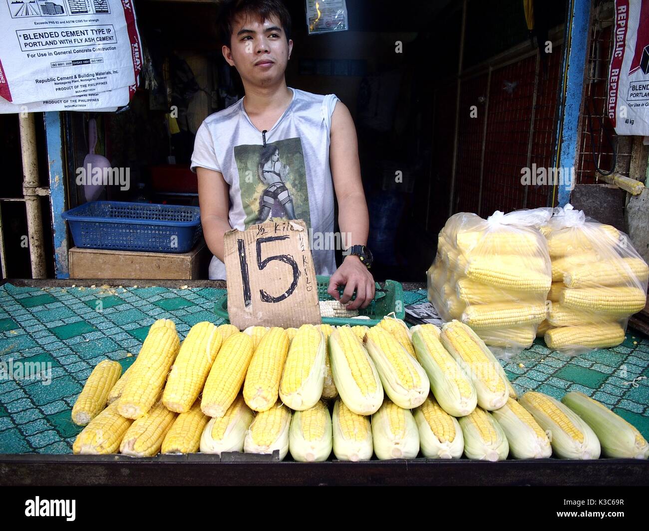 Marikina market hi-res stock photography and images - Alamy