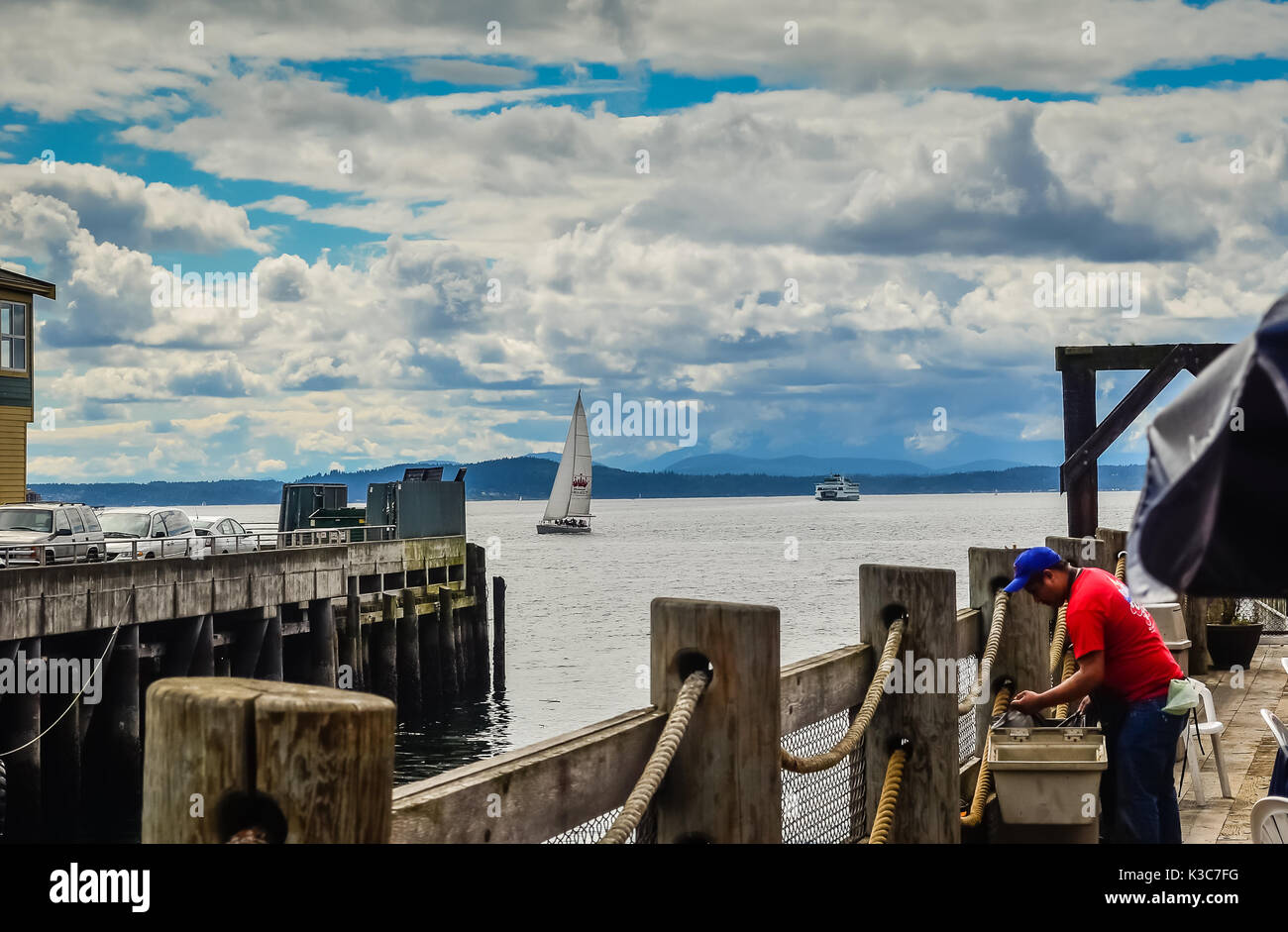 Sailboat seattle hi-res stock photography and images - Alamy