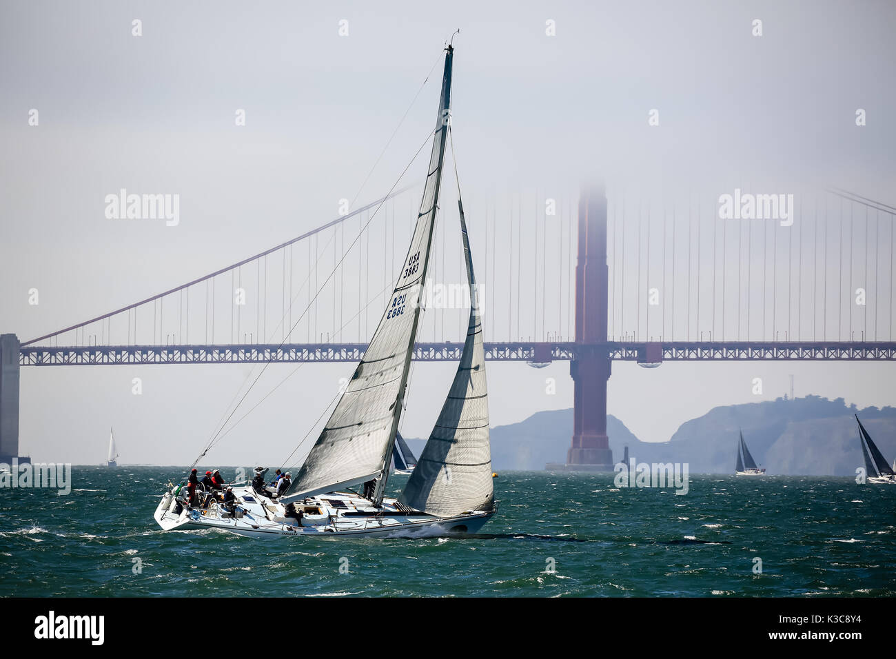 Sailing in strong wind hi-res stock photography and images - Alamy