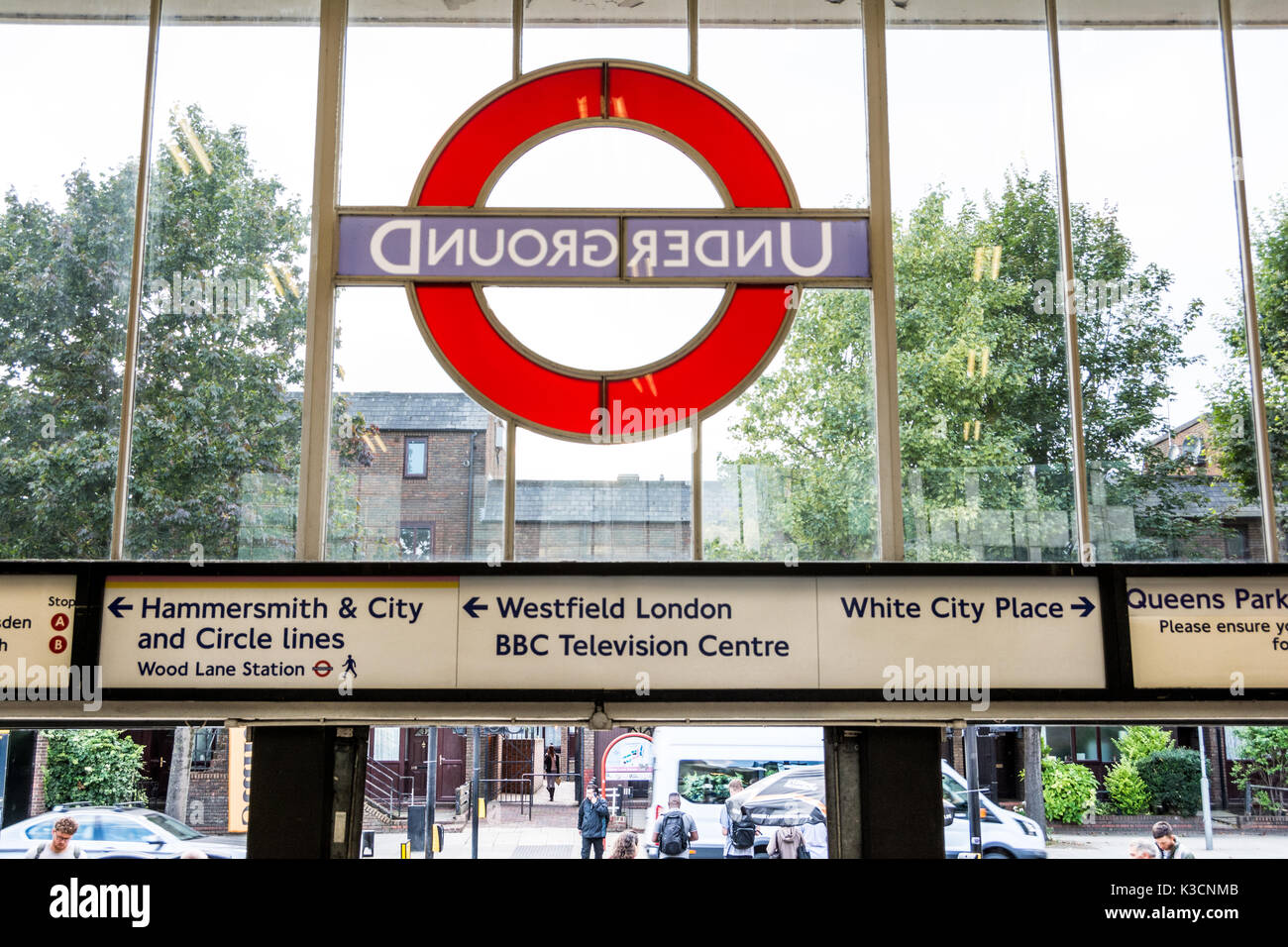 Wood lane by white city underground station hi-res stock photography ...