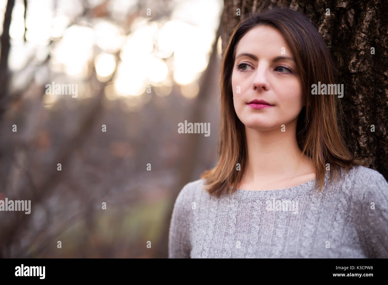 Woman thoughtful sad autumn hi-res stock photography and images - Alamy