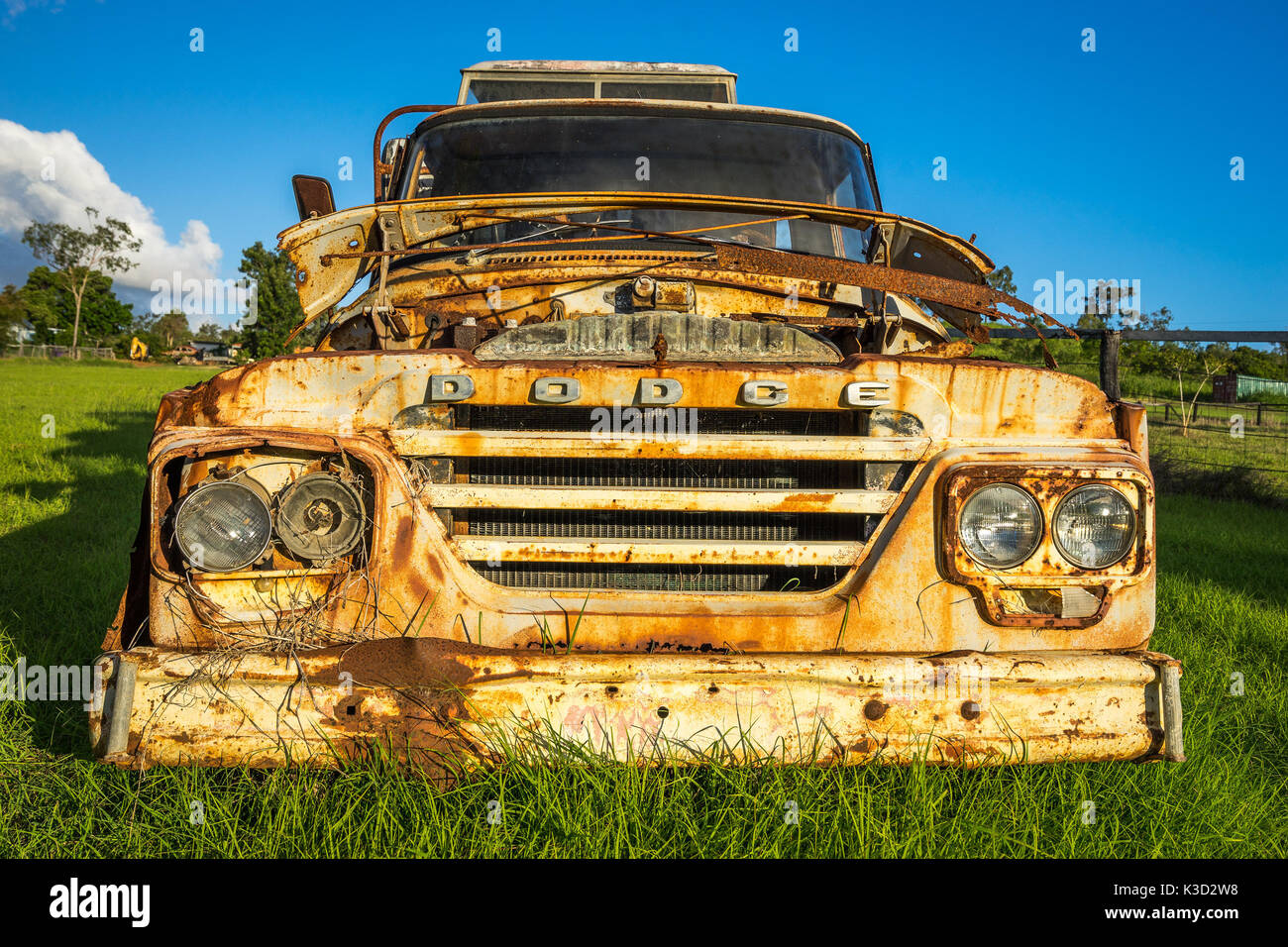 Rusted truck hi-res stock photography and images - Alamy