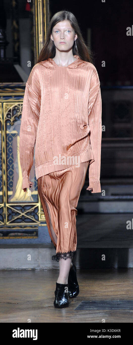 Photo Must Be Credited ©Alpha Press 078237 19/09/2016 Model at Sharon ...