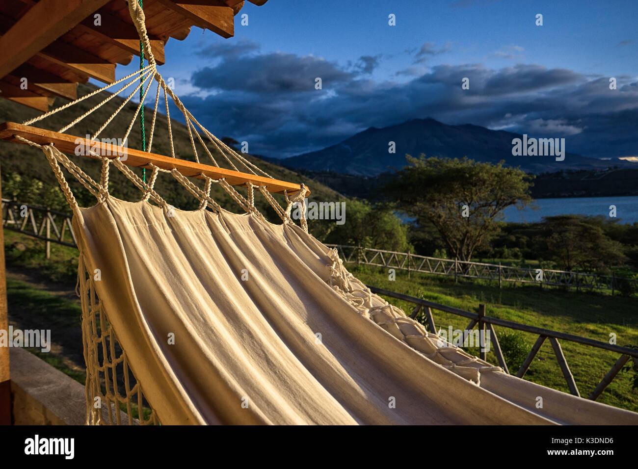 Lit by sunset light hi-res stock photography and images - Alamy