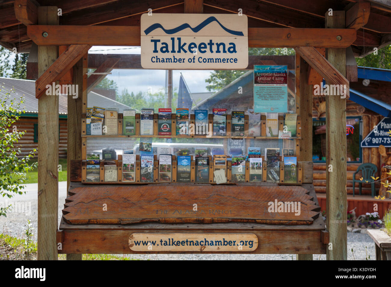 Tourist information stand hi-res stock photography and images - Alamy