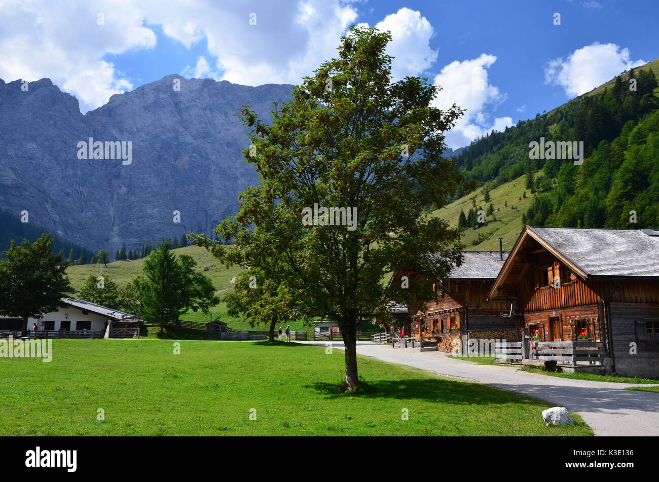 Naturschutzgebiet alpenpark karwendel hi-res stock photography and ...