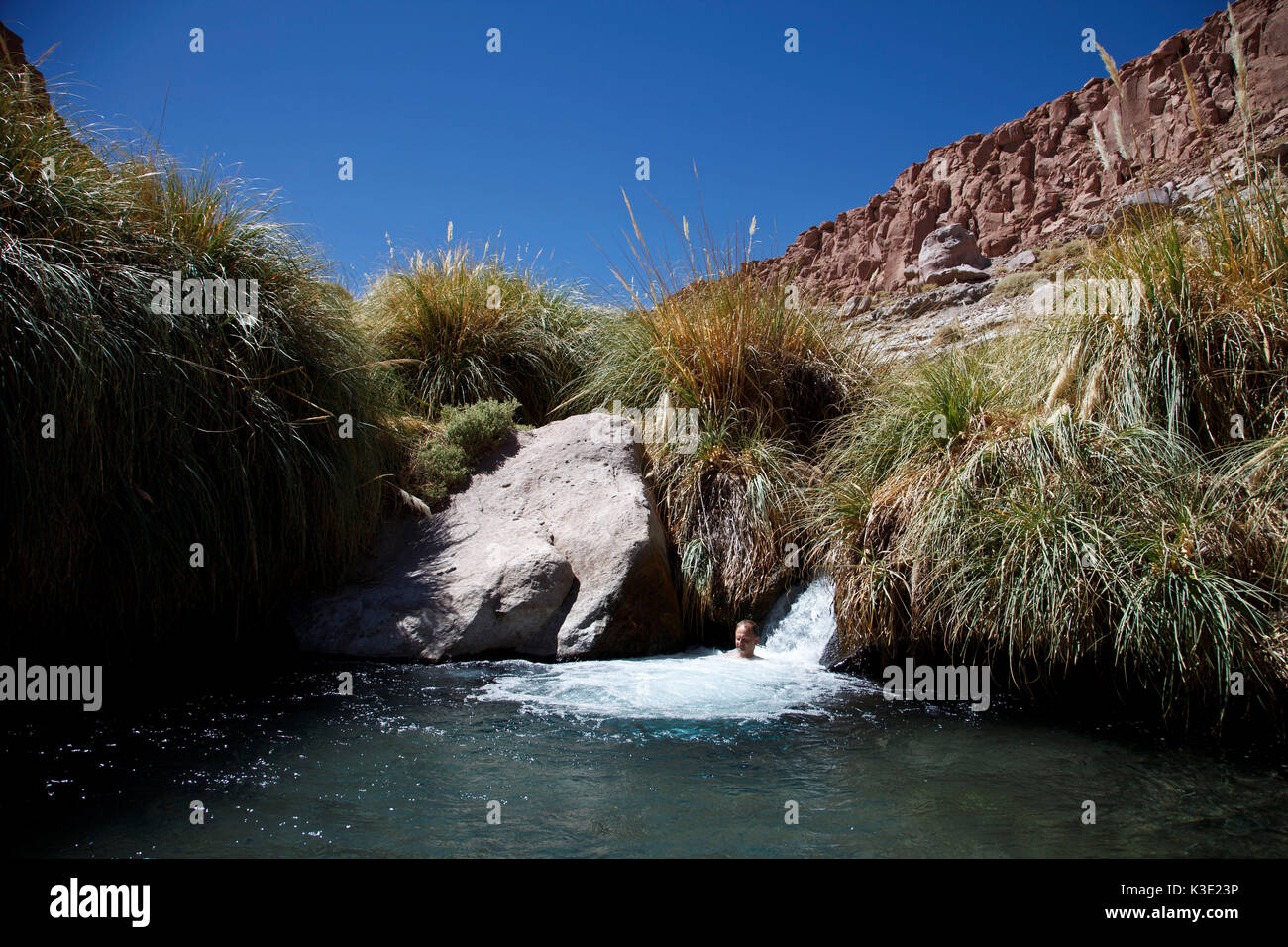 Chile, thermal spa Termas de Puritama, man, bathing, relaxation, spa ...