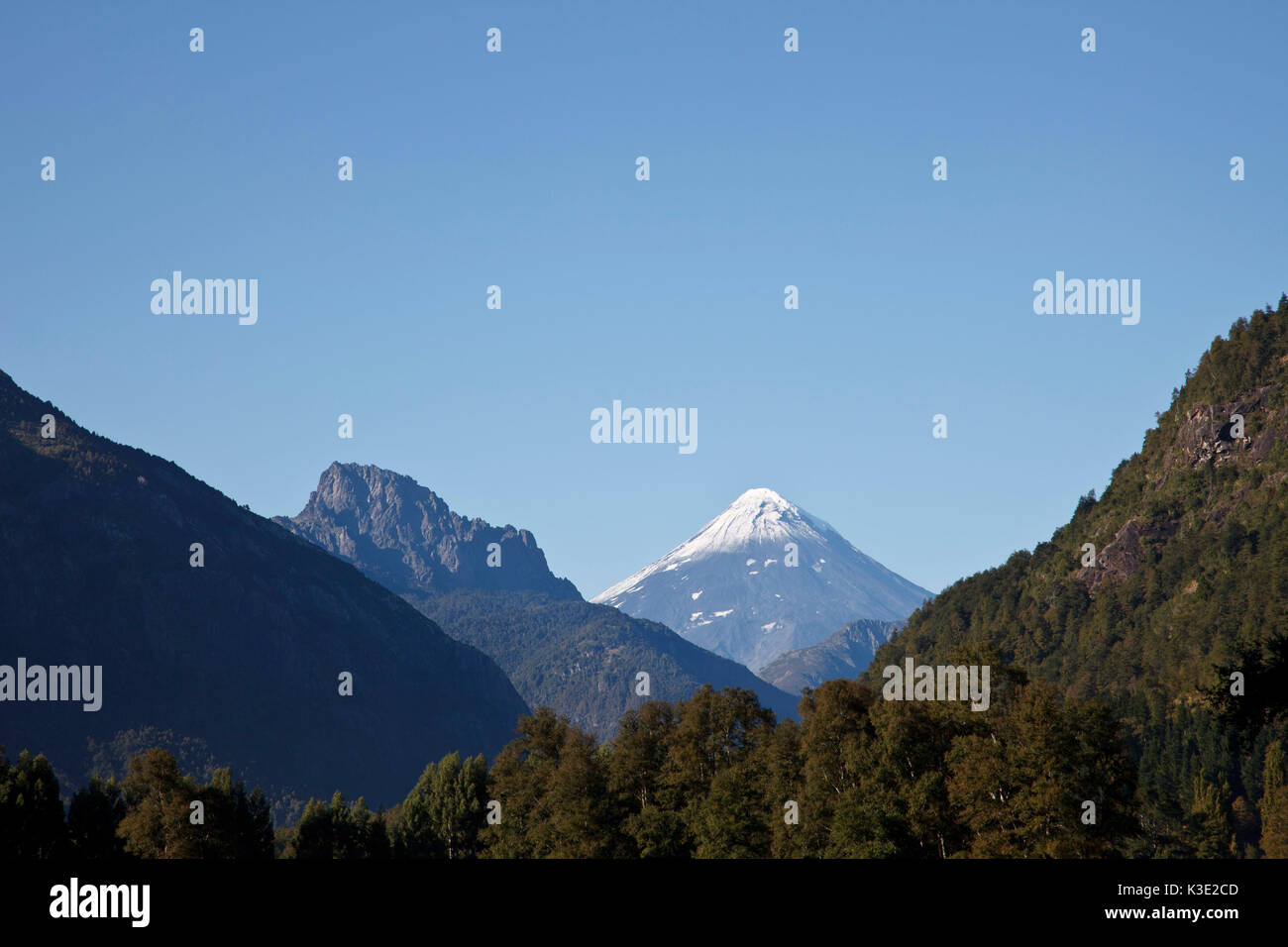 Lanin volcano hi-res stock photography and images - Alamy