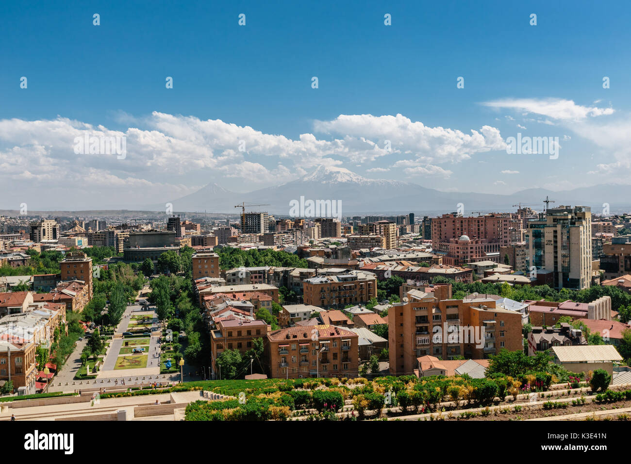 Armenian peak hi-res stock photography and images - Alamy