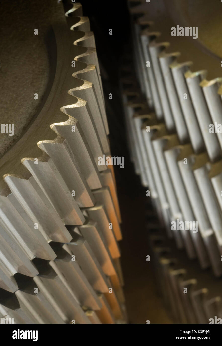 Cylindrical gears hi-res stock photography and images - Alamy