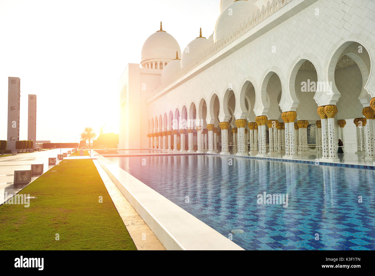 Abu Dhabi, UAE - October 5, 2016: Sheikh Zayed Grand Mosque in Abu ...