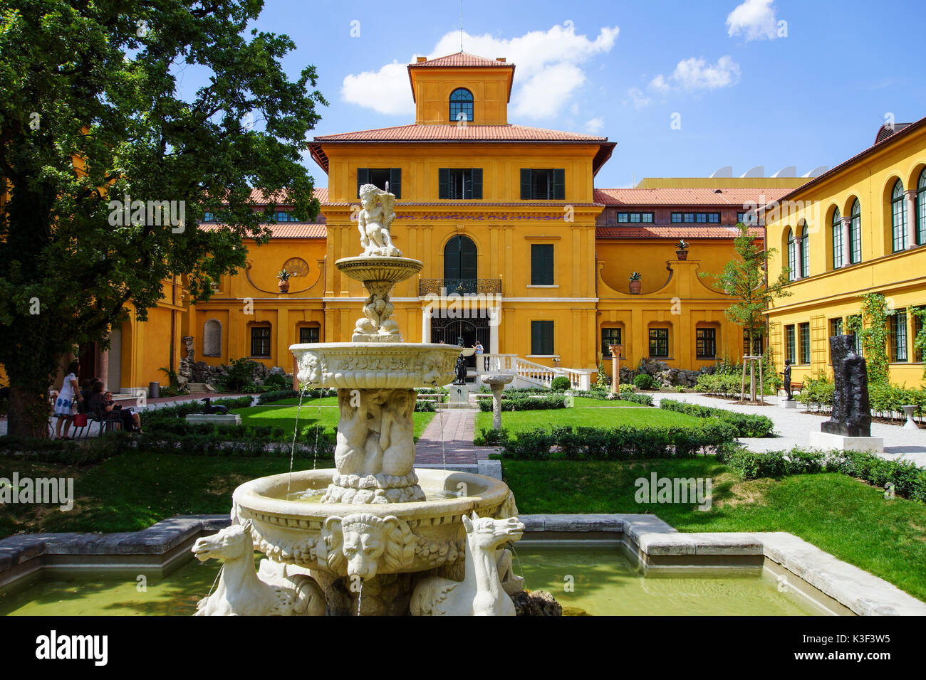Lenbachhaus museum hi-res stock photography and images - Alamy
