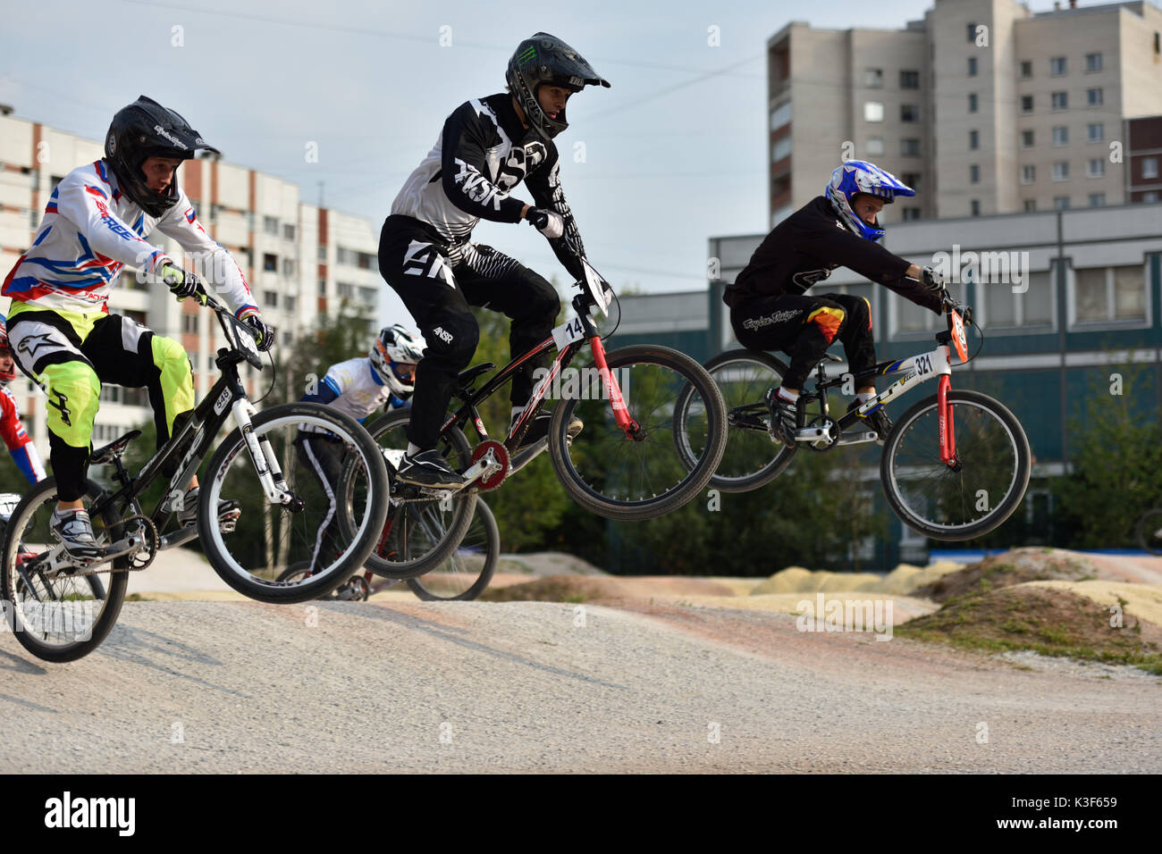 Bmx race hi-res stock photography and images - Alamy
