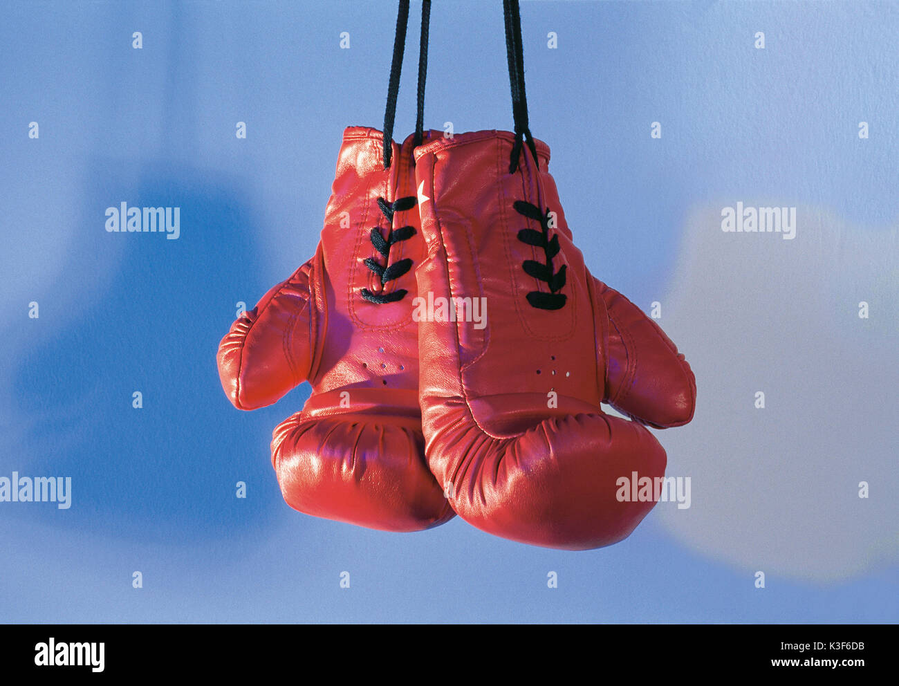 Red Boxing Gloves High Resolution Stock Photography and Images - Alamy