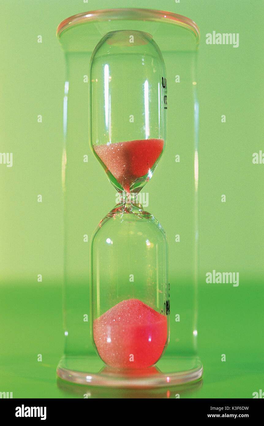 Red hourglass hi-res stock photography and images - Alamy