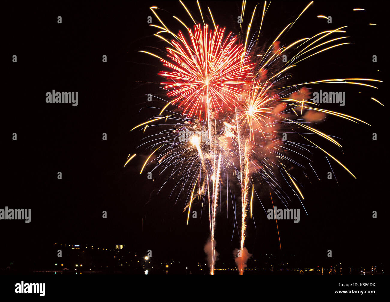 Fireworks icon hi-res stock photography and images - Alamy