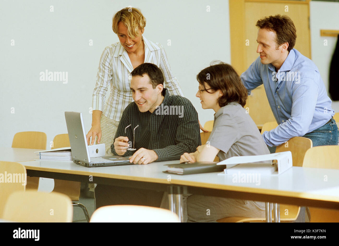 Student students laptop hi-res stock photography and images - Alamy