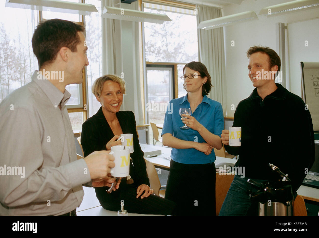 Person teaching seminar hi-res stock photography and images - Alamy