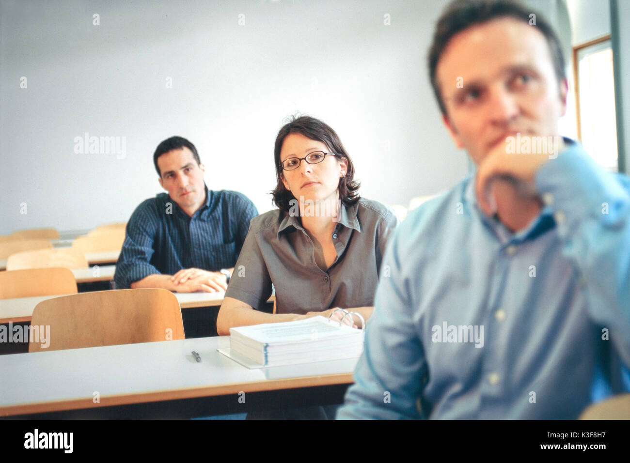 College students listen class hi-res stock photography and images - Alamy