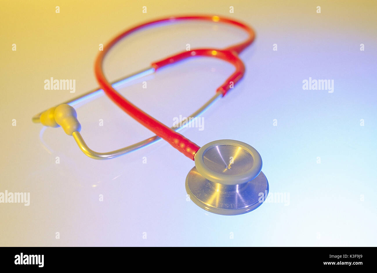 Auscultation listening stethoscope hi-res stock photography and images ...
