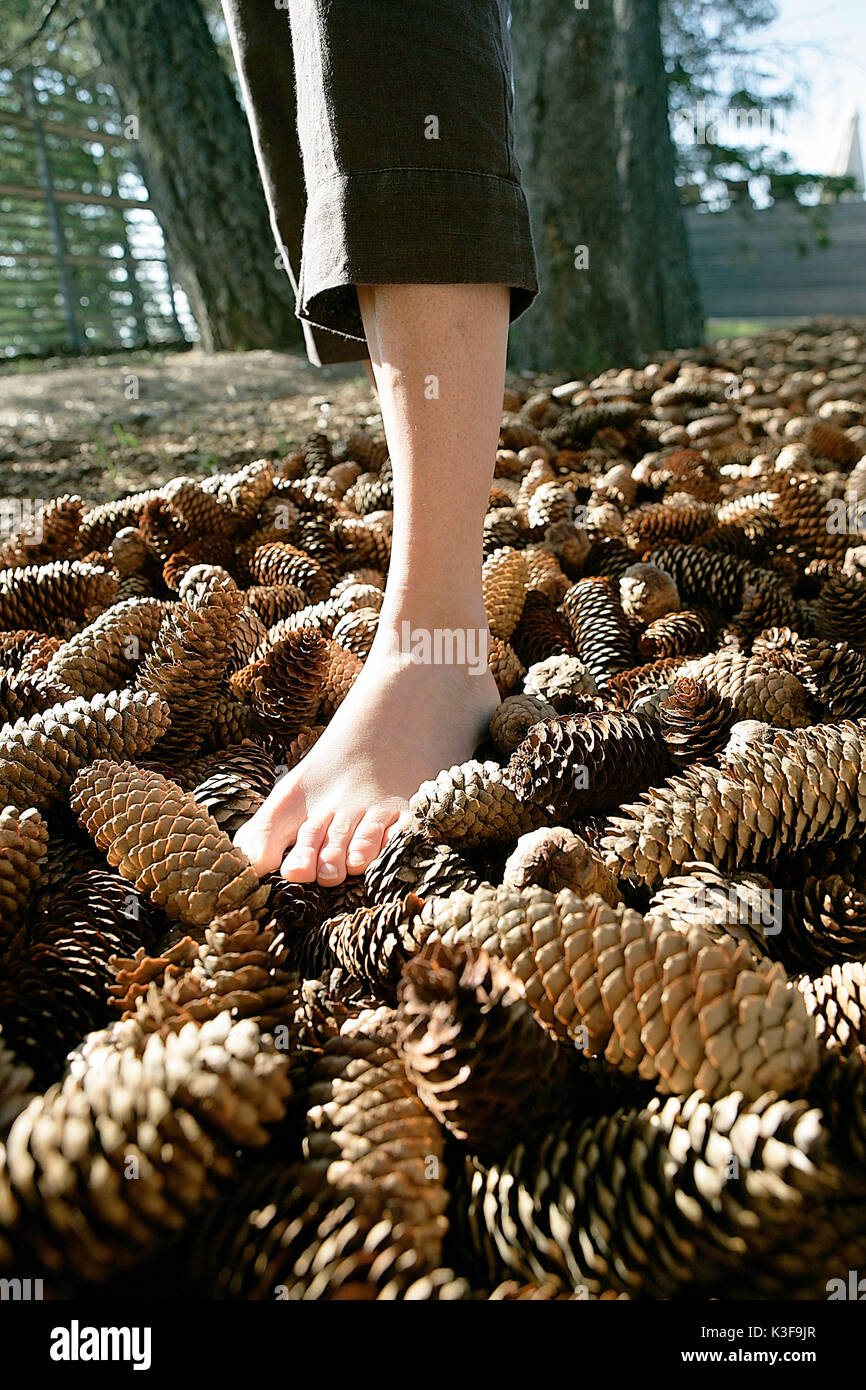 Barefooted hi-res stock photography and images - Alamy