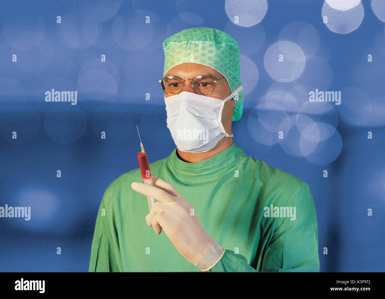 Anaesthesia mask hi-res stock photography and images - Alamy