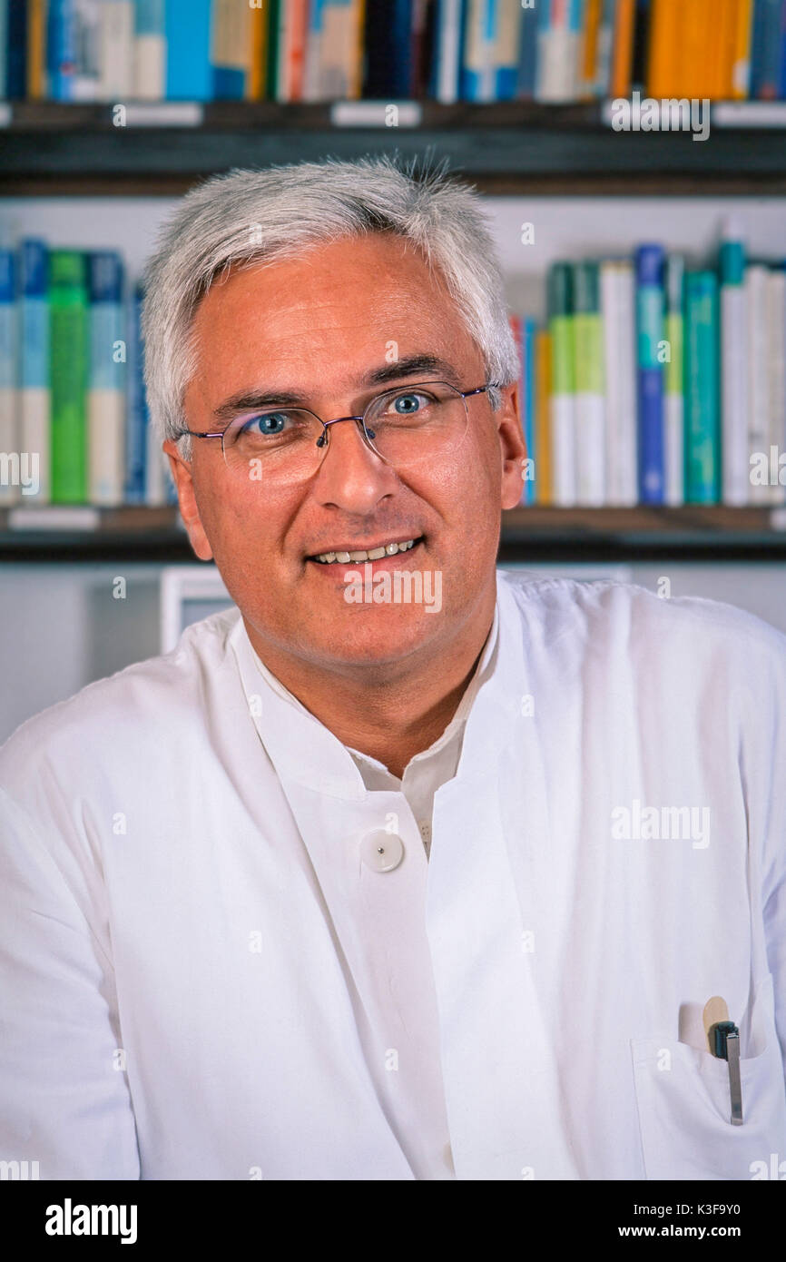 60 surgery hi-res stock photography and images - Alamy