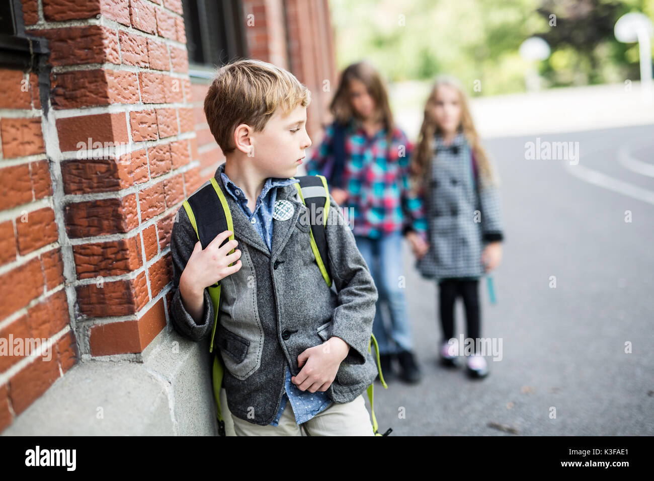 Schoolchild pupil hi-res stock photography and images - Alamy