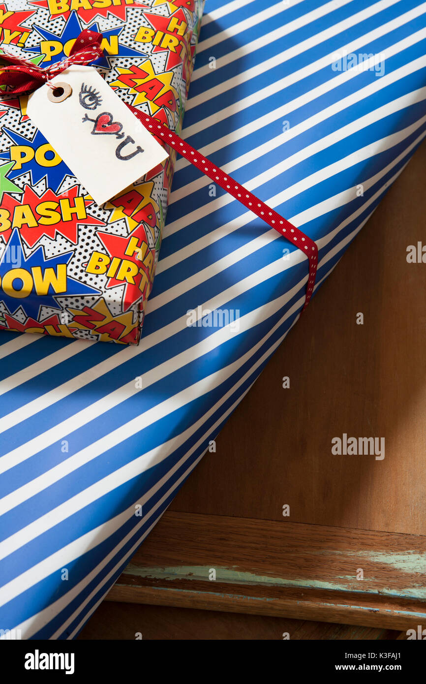 Wrapped up present hi-res stock photography and images - Alamy