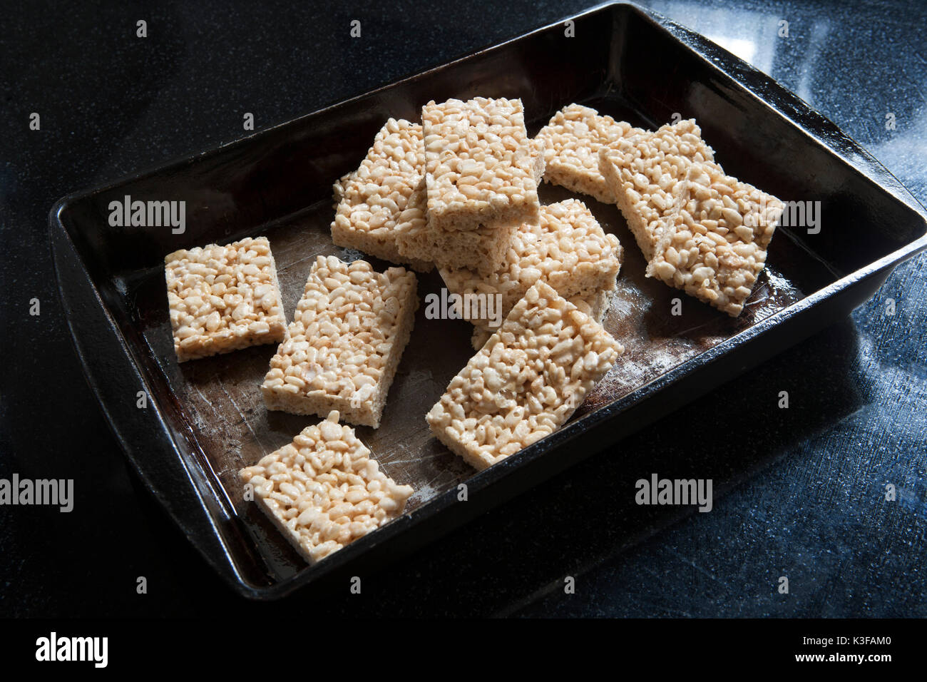 Marshmallow rice krispies hi-res stock photography and images - Alamy