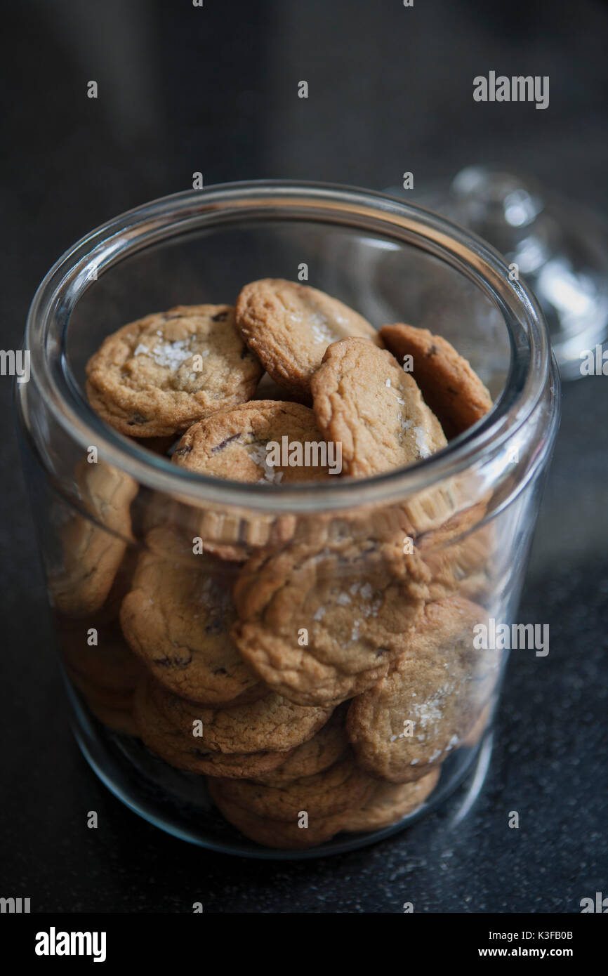 Cookie Jar Filled with Chocolate Chip Cookies Stock Photo - Alamy