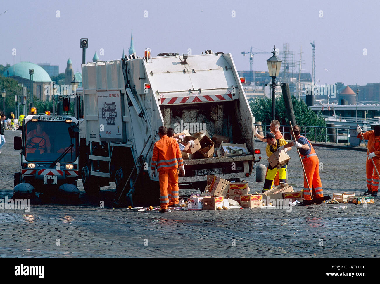 Waste disposal hi-res stock photography and images - Alamy