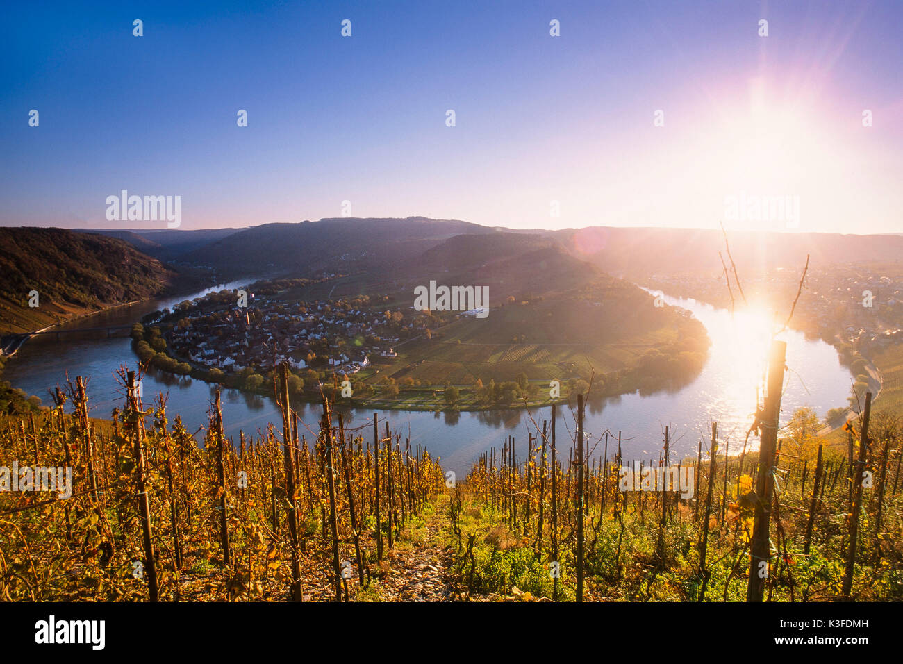 Moselle loop close Kröv, Germany Stock Photo - Alamy