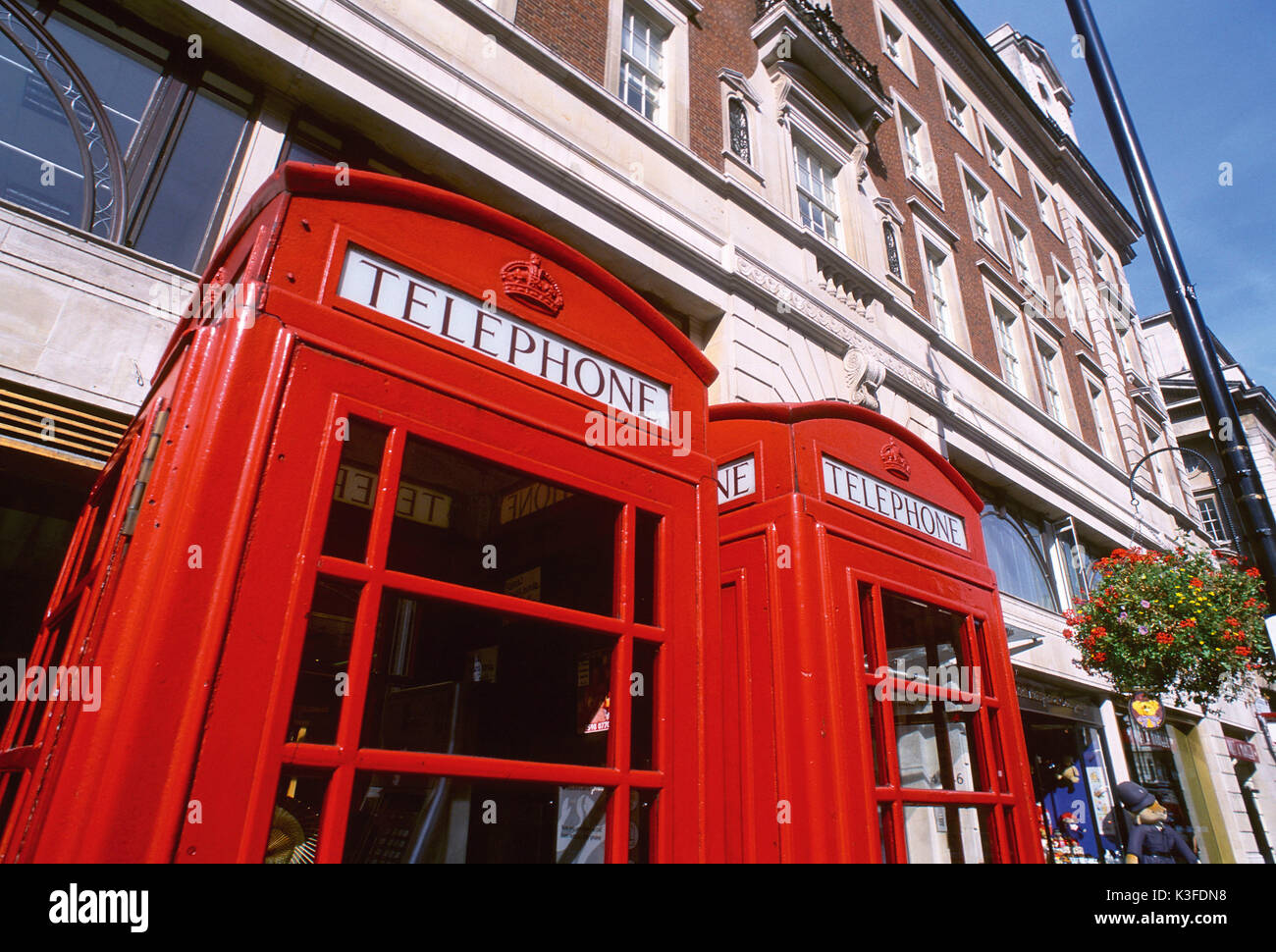 English telephone hi-res stock photography and images - Alamy