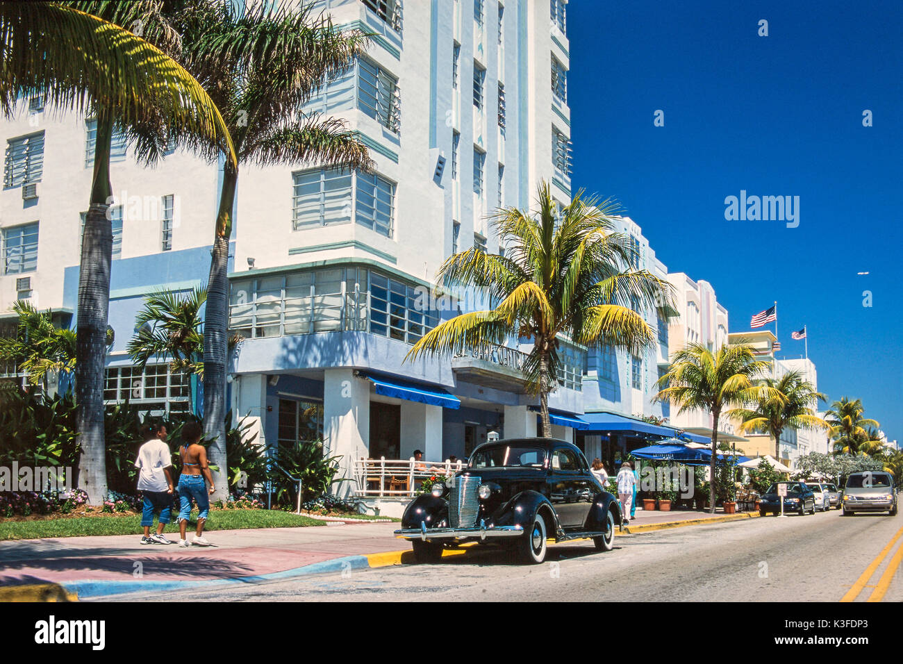 Miami beach promenade hi-res stock photography and images - Alamy